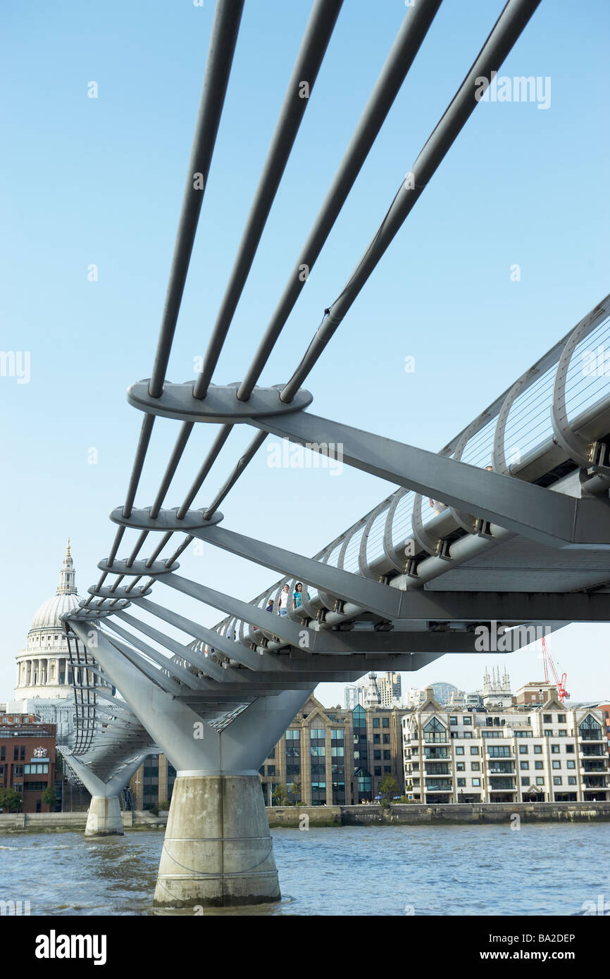 Millennium Footbridge, London, England Stock Photo - Alamy