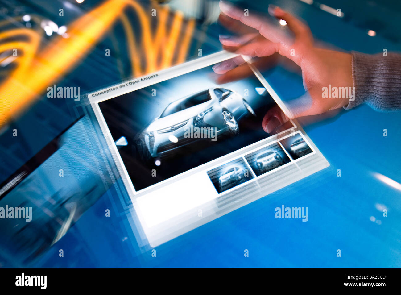 Marketing interactif hi-res stock photography and images - Alamy