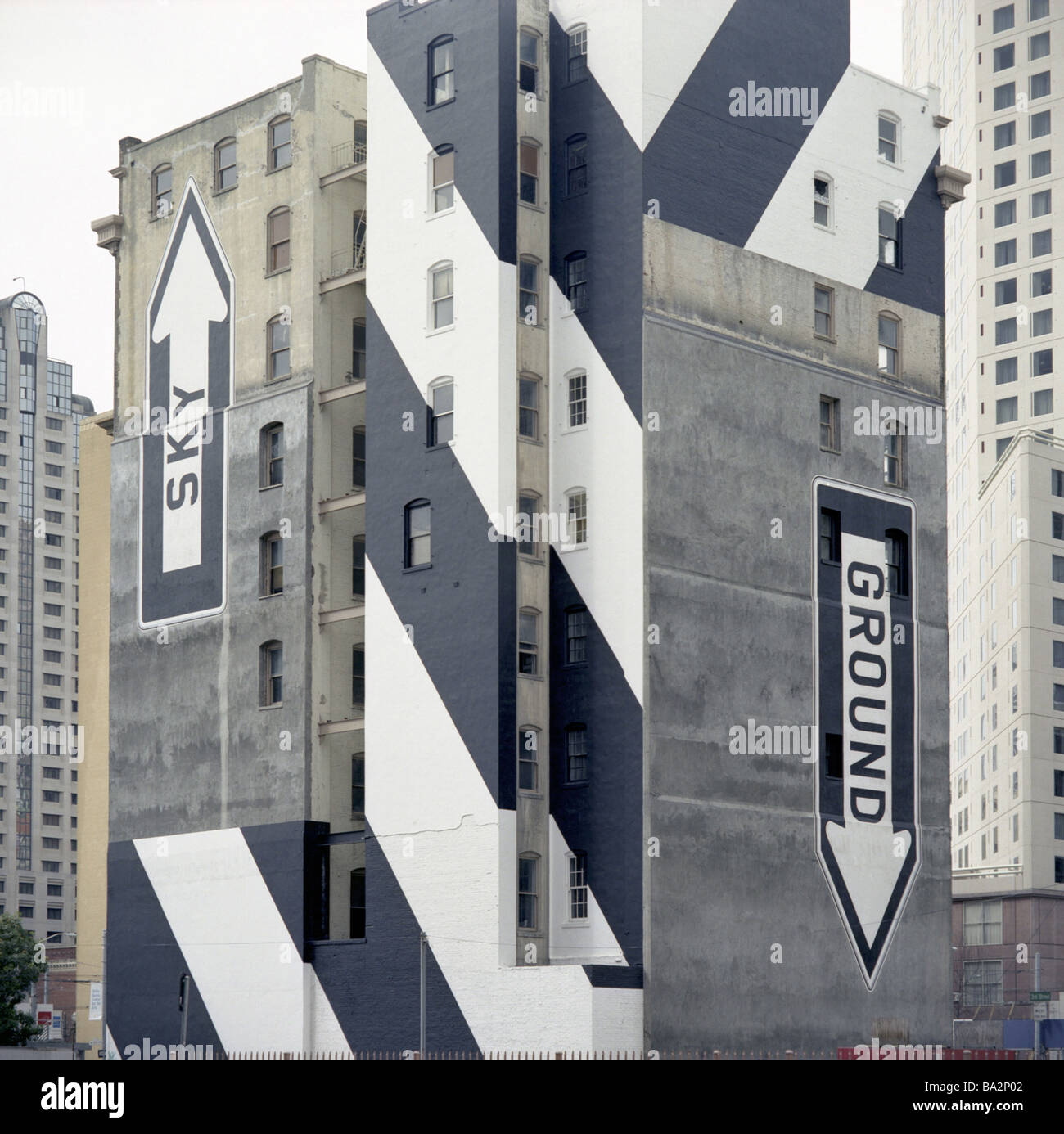 USA California San Francisco Downtown high-rise facade arrows North ...