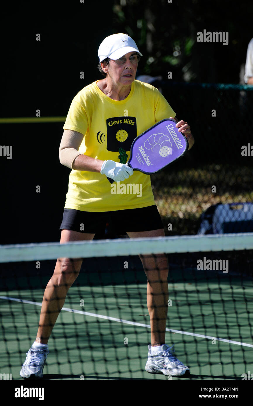 Man woman playing pickleball in hi-res stock photography and images - Alamy