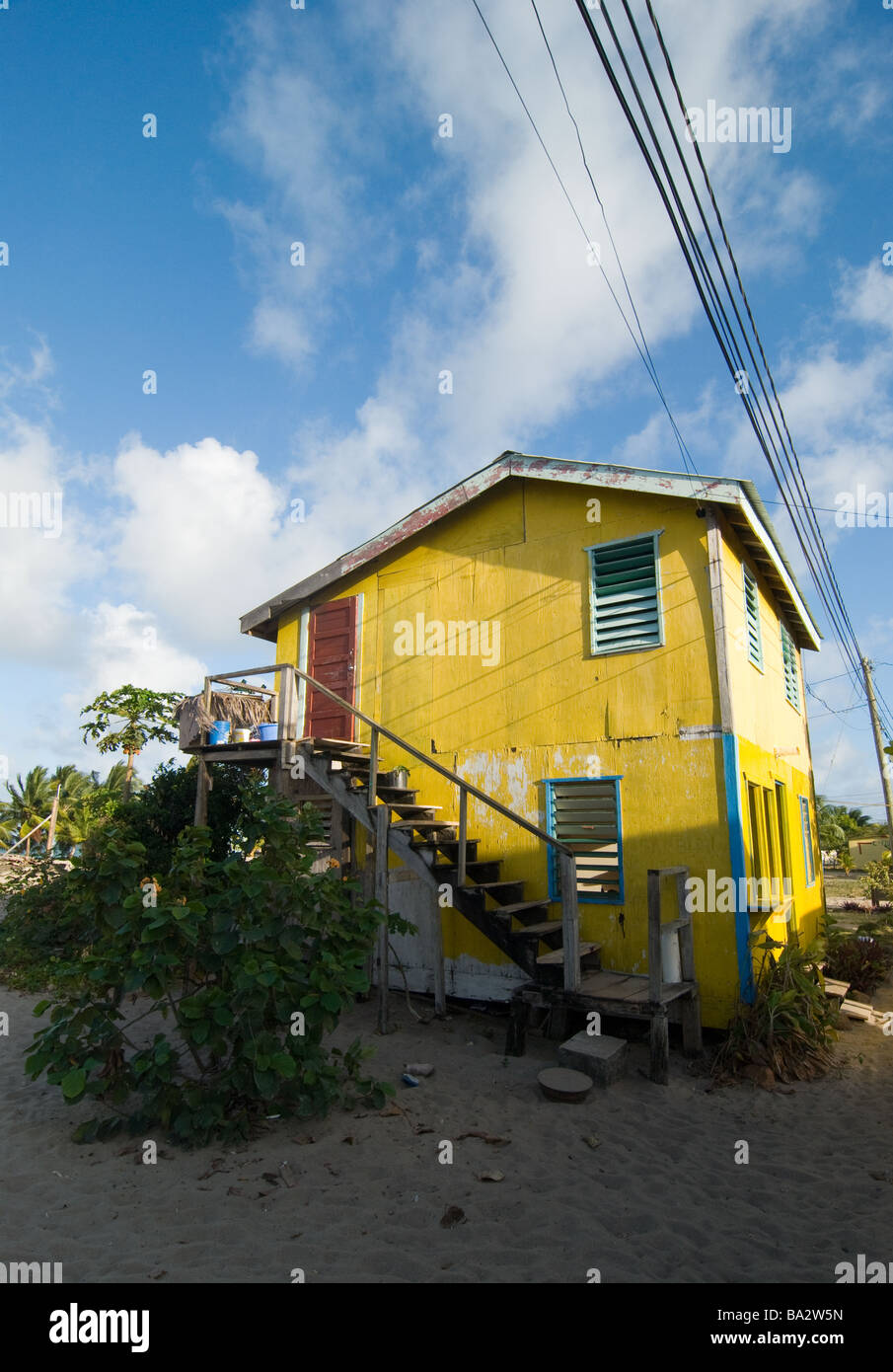 Belize beach house hi-res stock photography and images - Alamy
