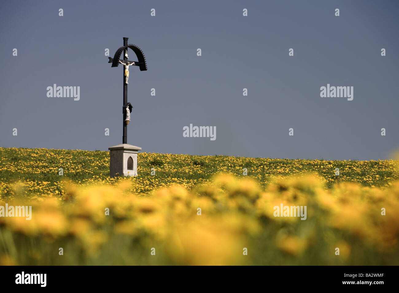 Cross rests hi-res stock photography and images - Alamy