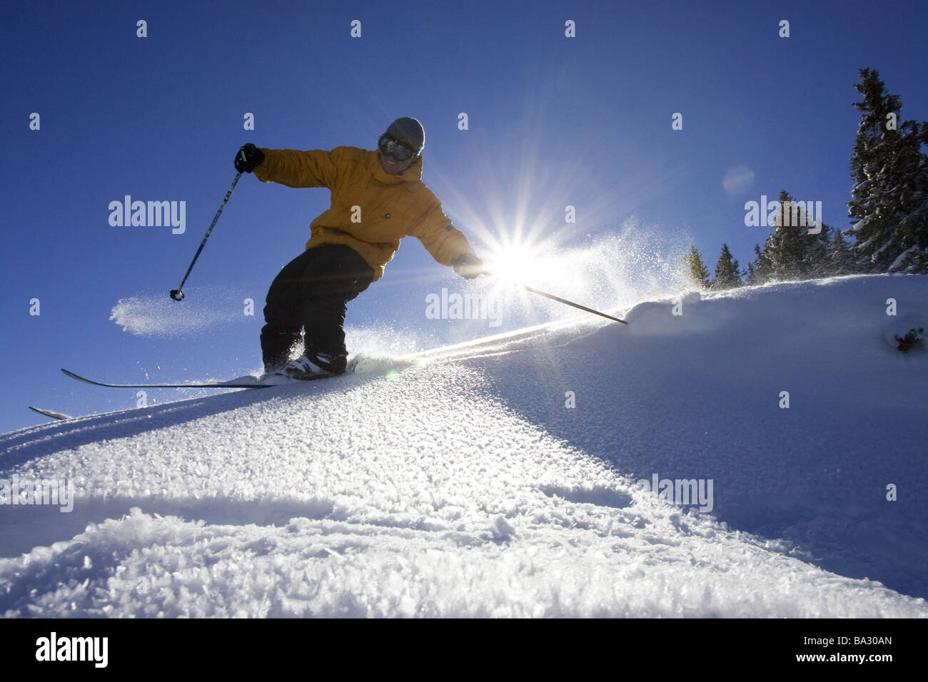Pro skiers hi-res stock photography and images - Alamy