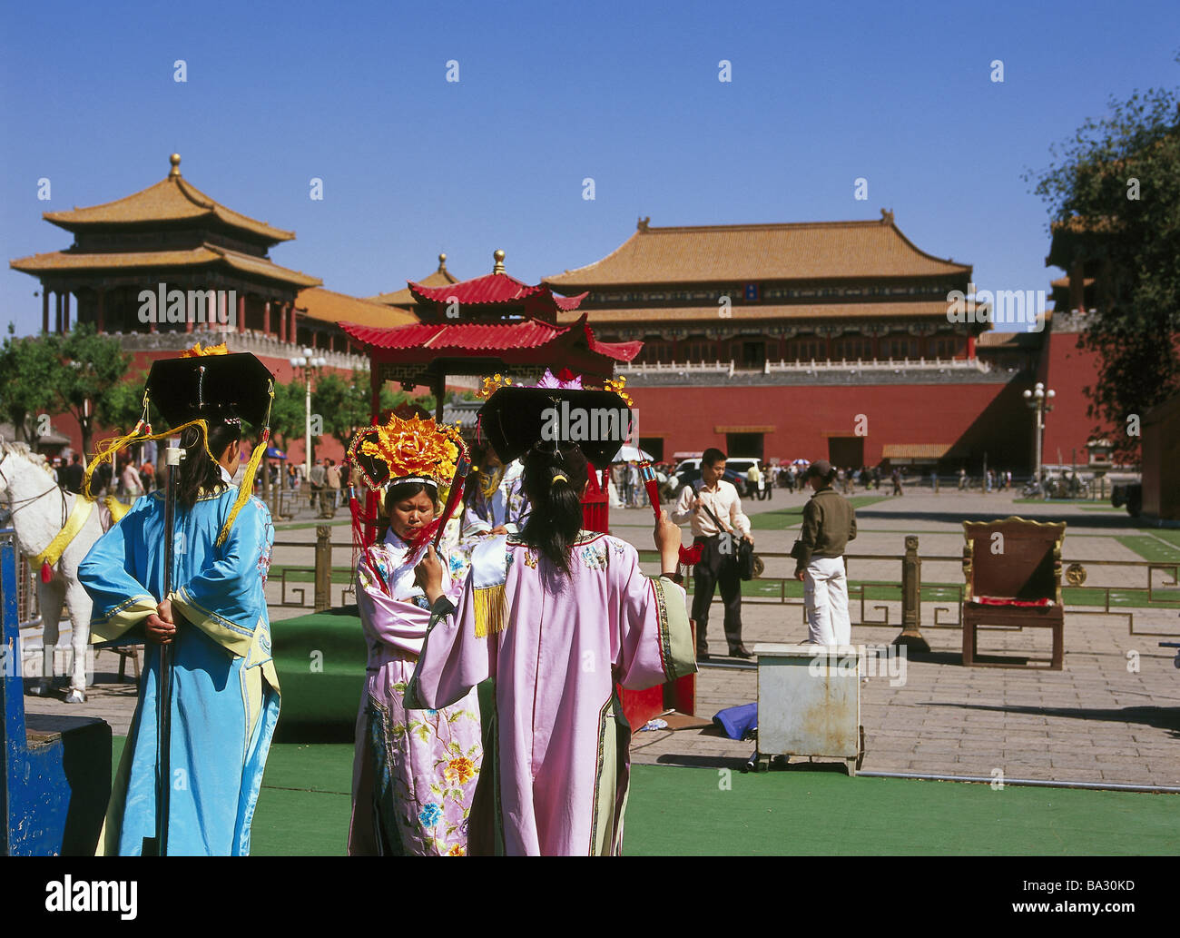 China Peking inside city emperor-city forbidden city midday-gate "Wu ...