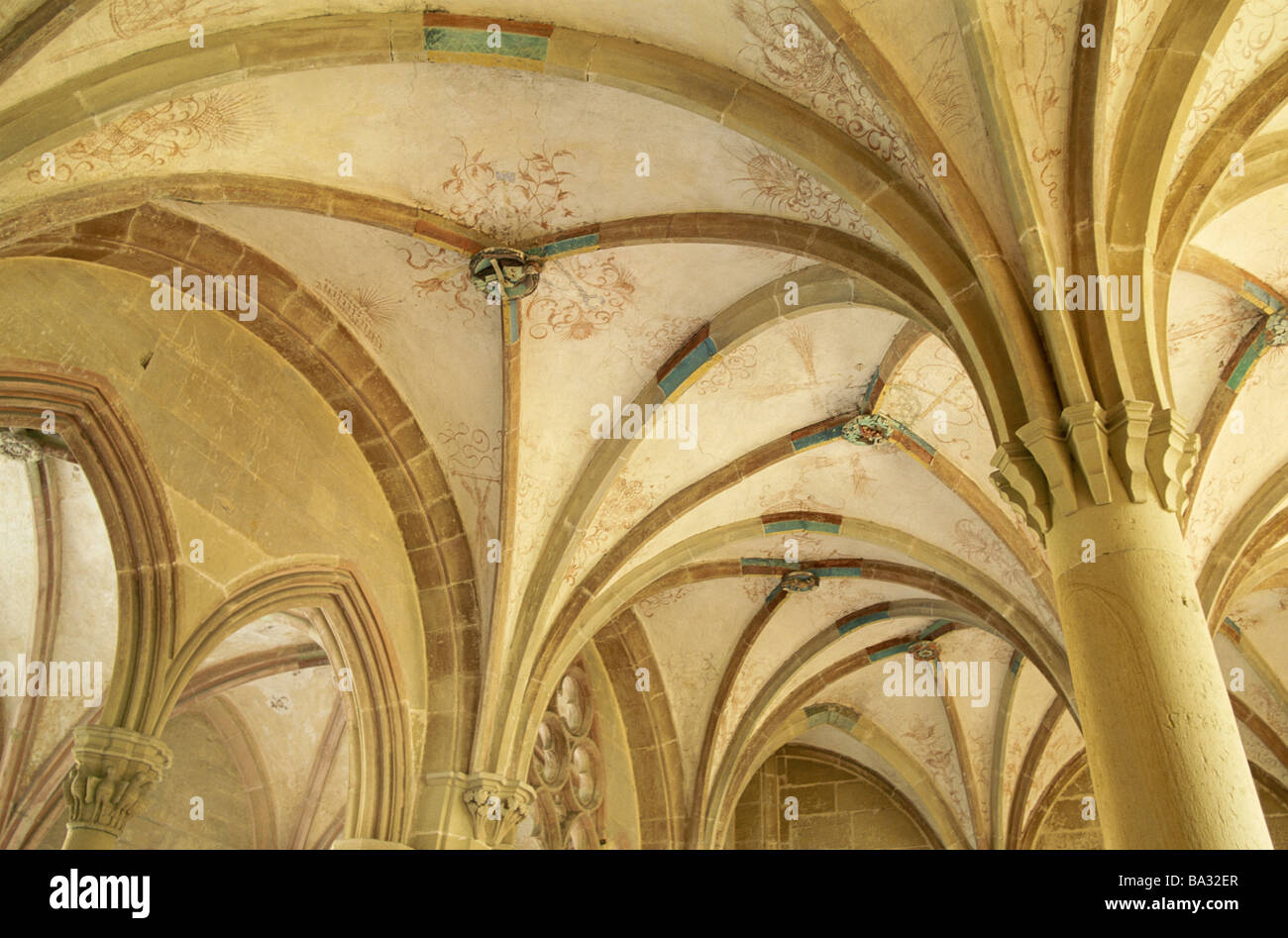 Across rib vaults hi-res stock photography and images - Alamy