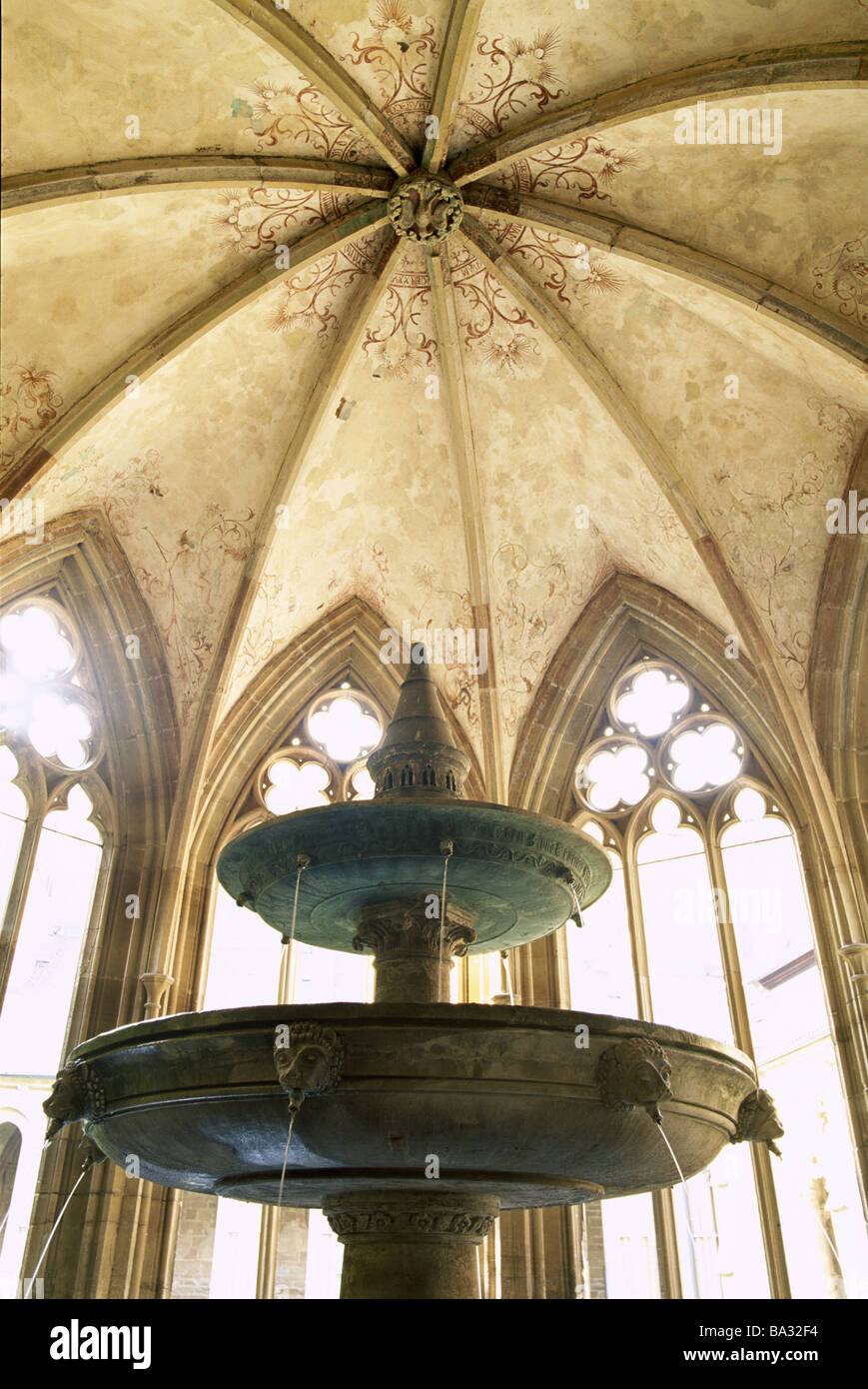 Lavatorium hi-res stock photography and images - Alamy