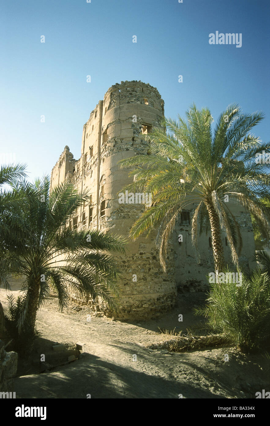 Oman Ibra house declines Arabic peninsula clay-construction-manner ...