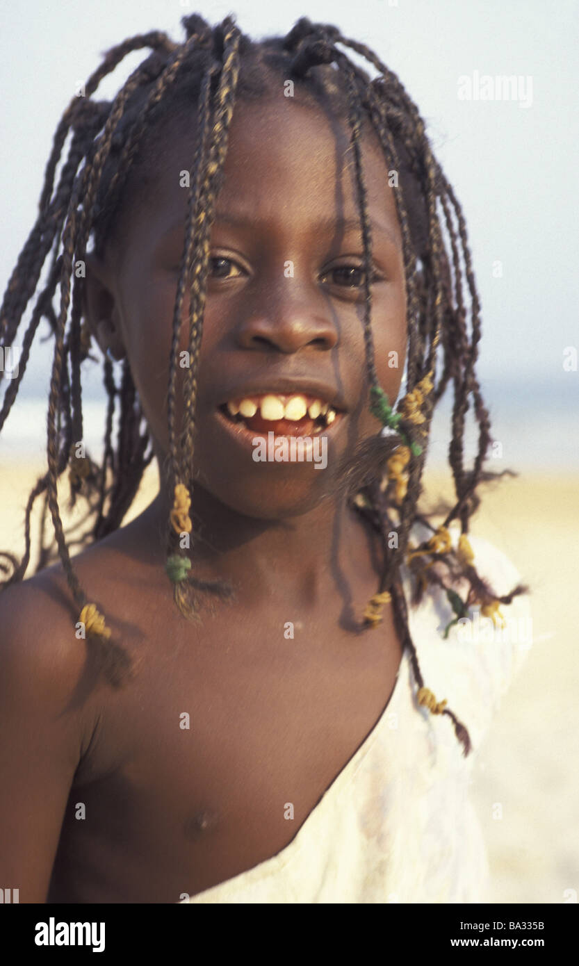 Girls people of color smile Rastalocken portrait no models release ...