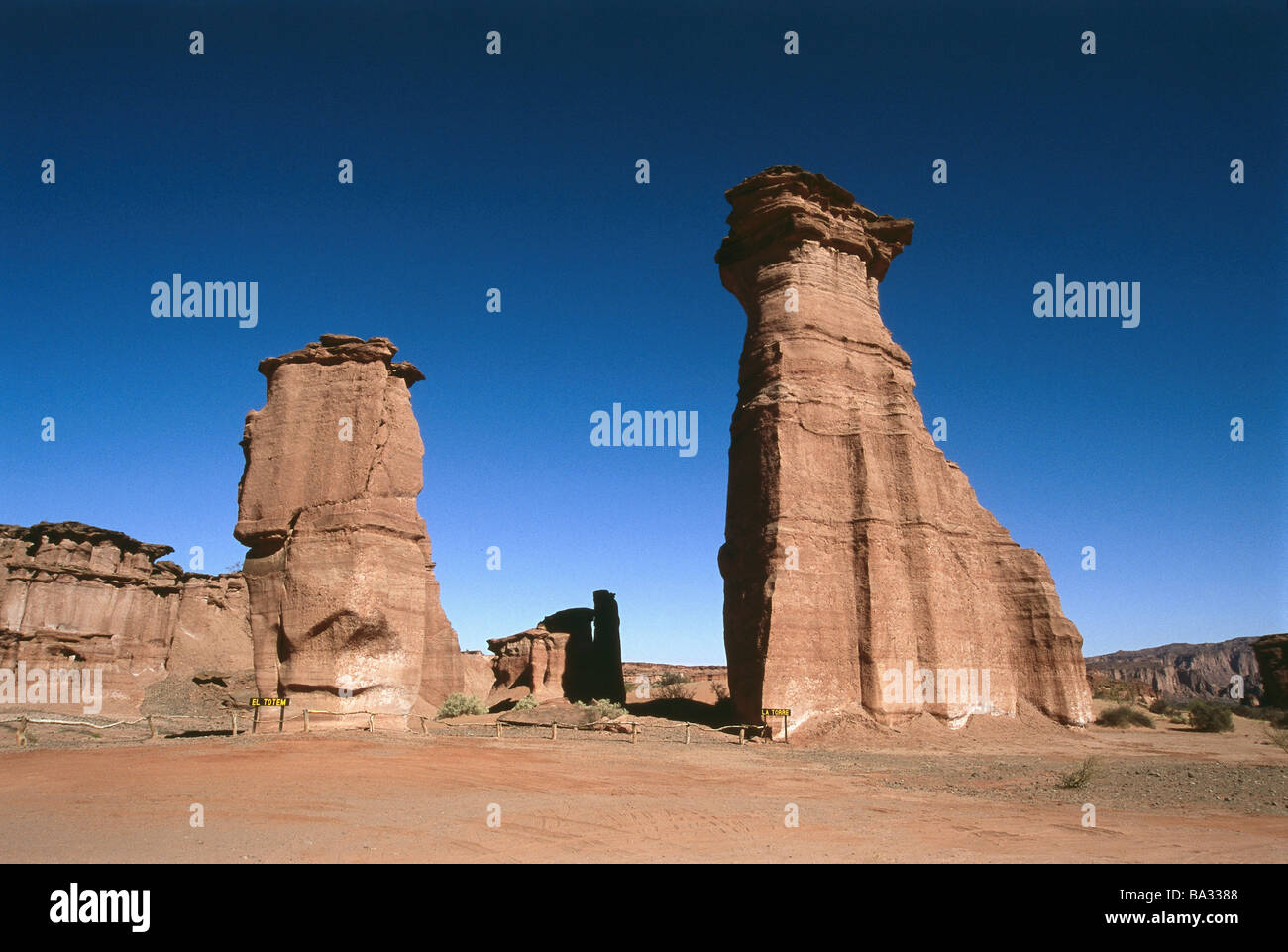 Argentina Andes desert Atacama Talampaya national-park rock-formations ...