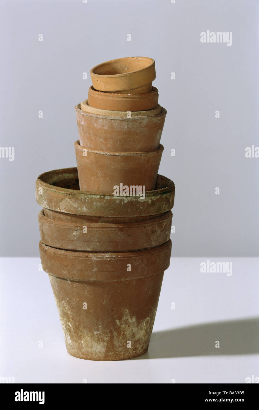 Flowerpots empty stacked in one another sound-pots sound-pots ...