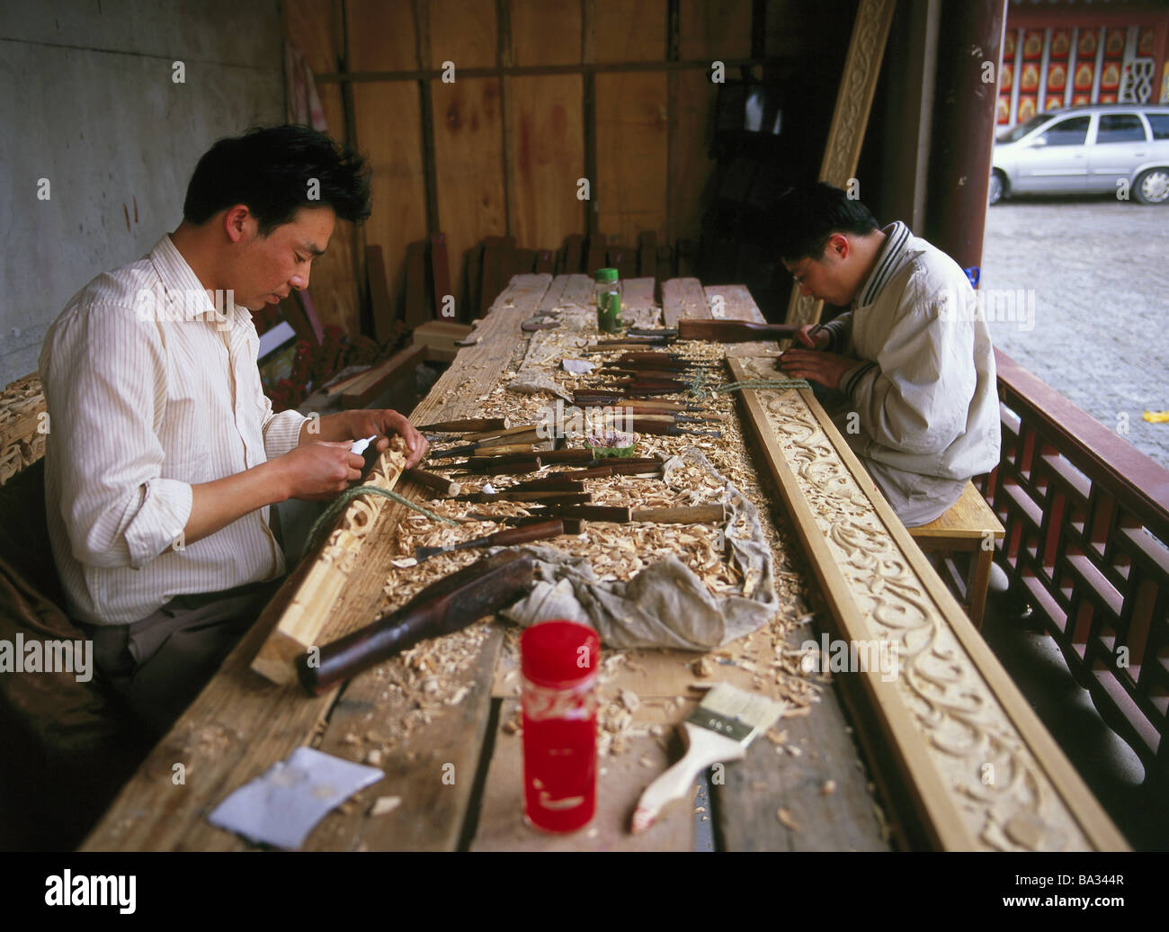 Woodcutters hi-res stock photography and images - Alamy