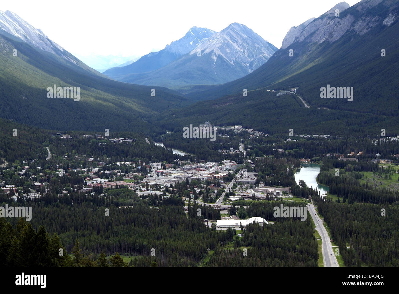 Banff City Center Canada High Resolution Stock Photography and Images ...