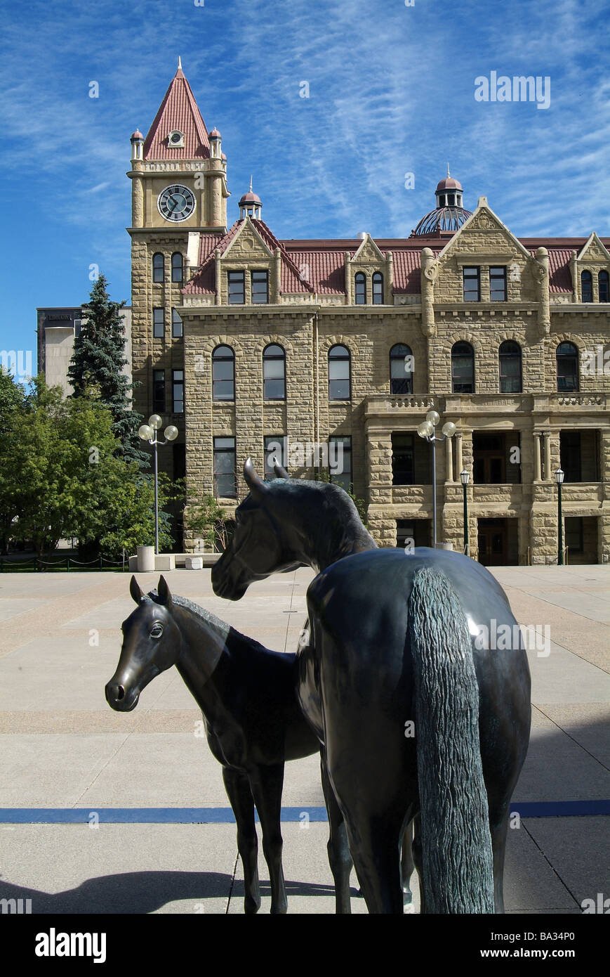 Downtown calgary sculptures hi-res stock photography and images - Alamy