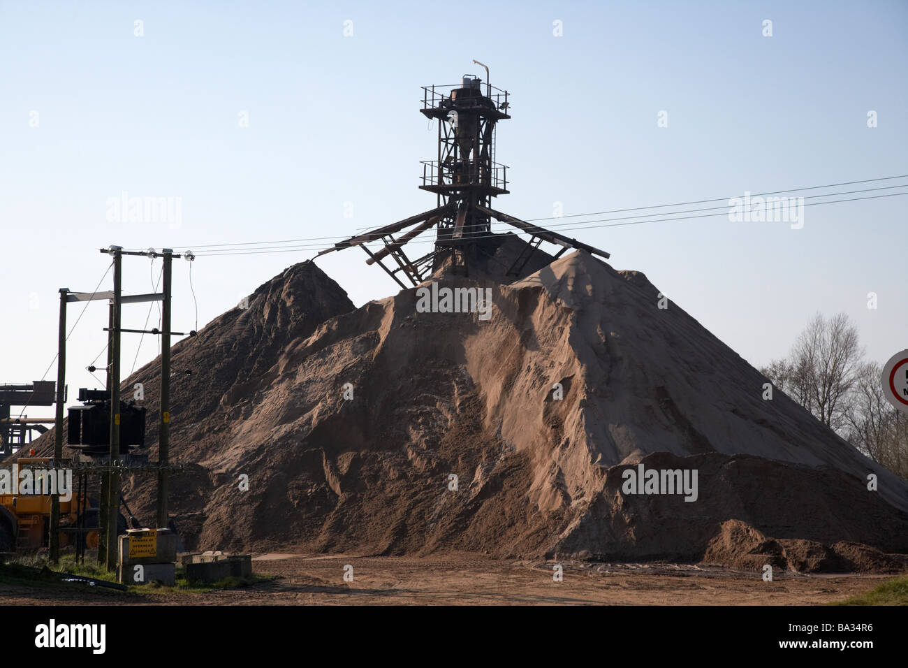 northstone sand extraction and processing plants on the shores of lough ...