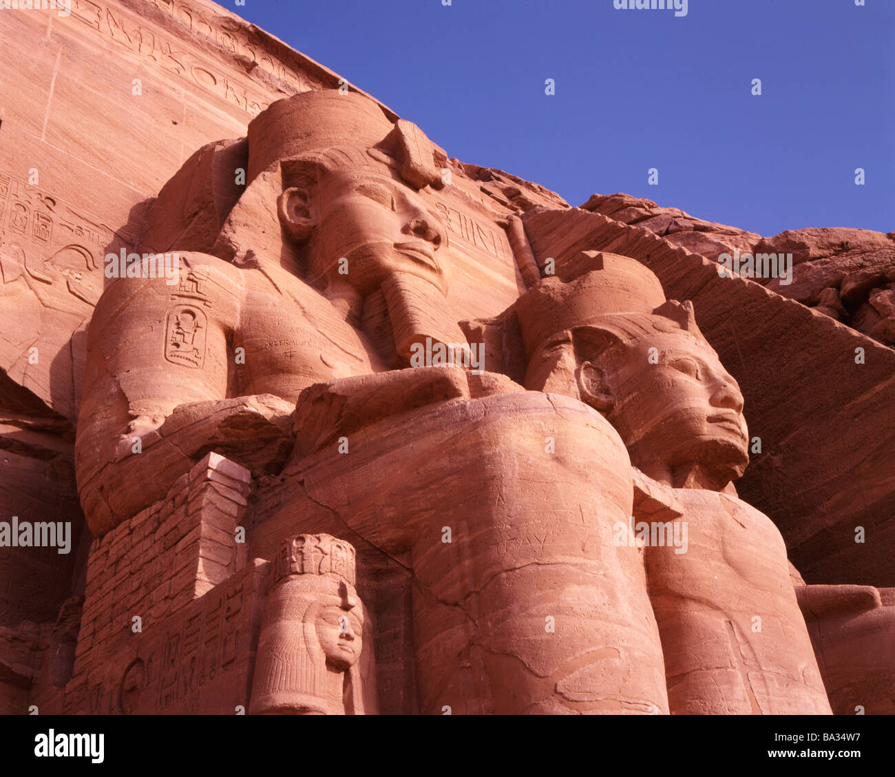 Abu simbel temples two hi-res stock photography and images - Alamy