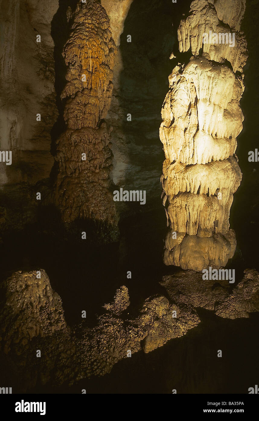 USA New Mexico Carl-bath Caverns national-park cave illumination series ...