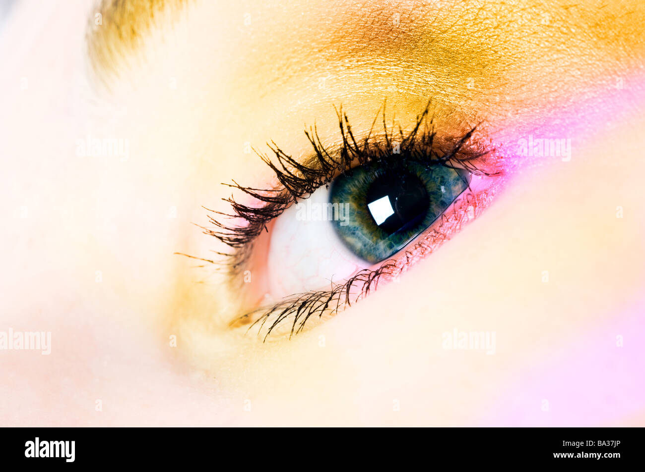Eye mak hi-res stock photography and images - Alamy
