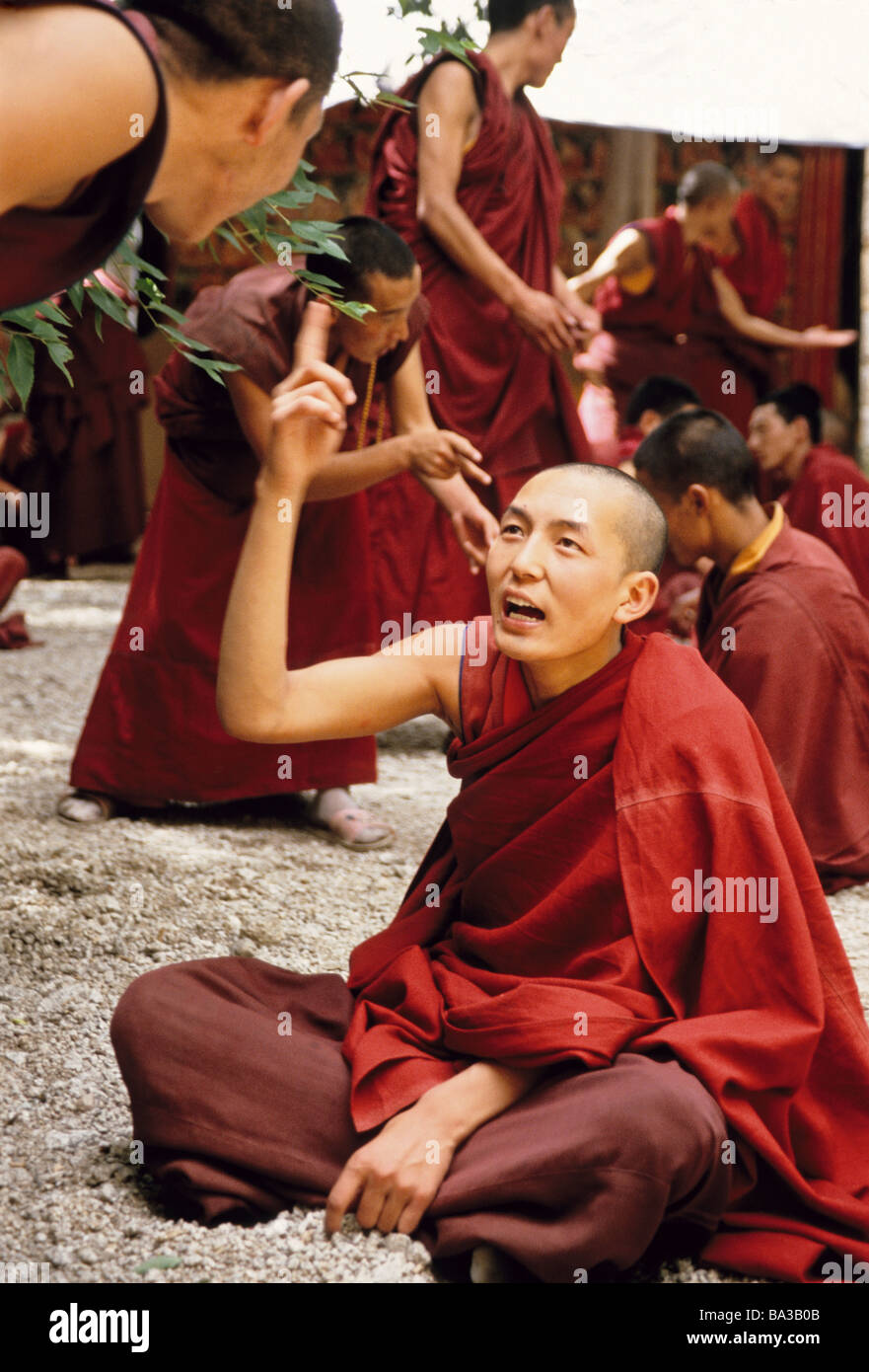 Lhasa's Sera Monastery, Tibetan monks debating religious philosophy ...