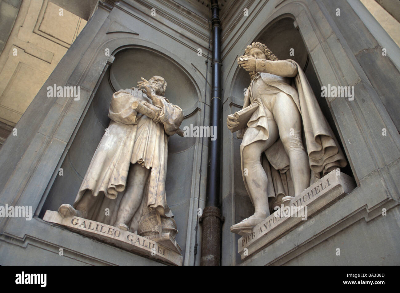 Statues in the atrium of Uffizi Gallery in Florence Italy Stock Photo ...
