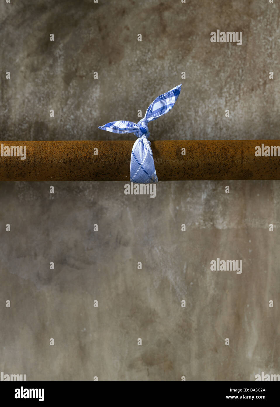 Rust bandages hi-res stock photography and images - Alamy