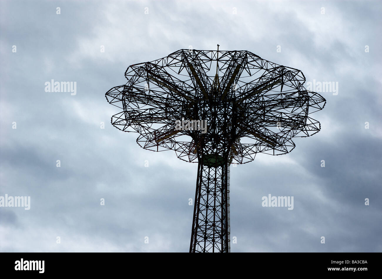 Ride amusement hi-res stock photography and images - Alamy