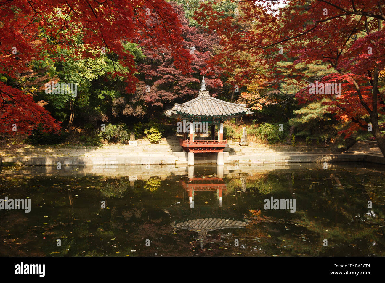 Japan palast hi-res stock photography and images - Alamy