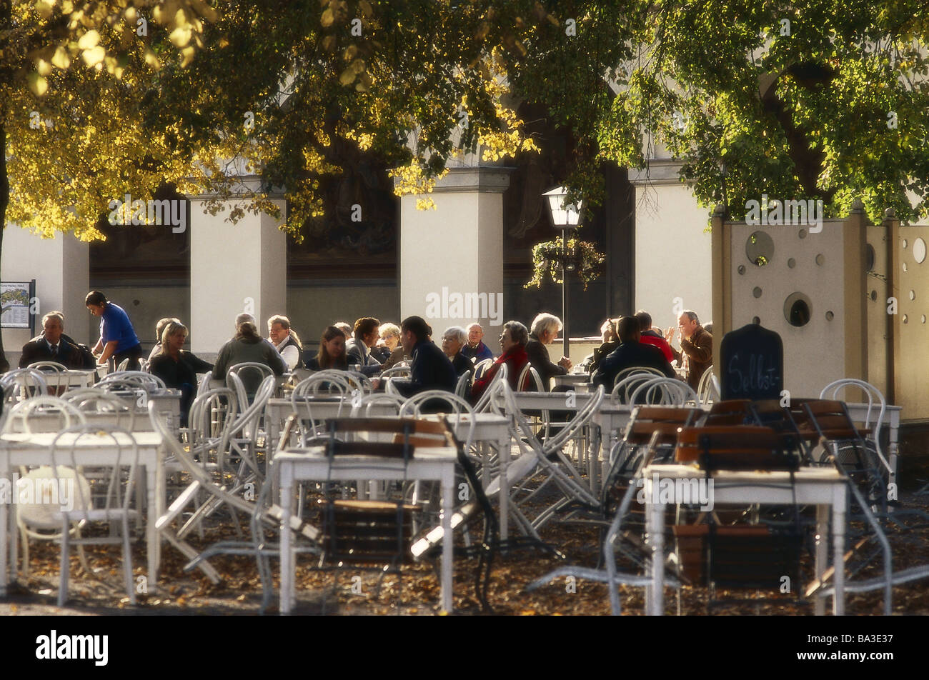 Biergartenbesuch hi-res stock photography and images - Alamy