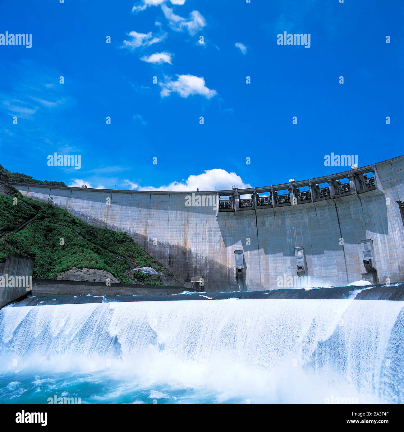 Hydroelectric power station Stock Photo - Alamy