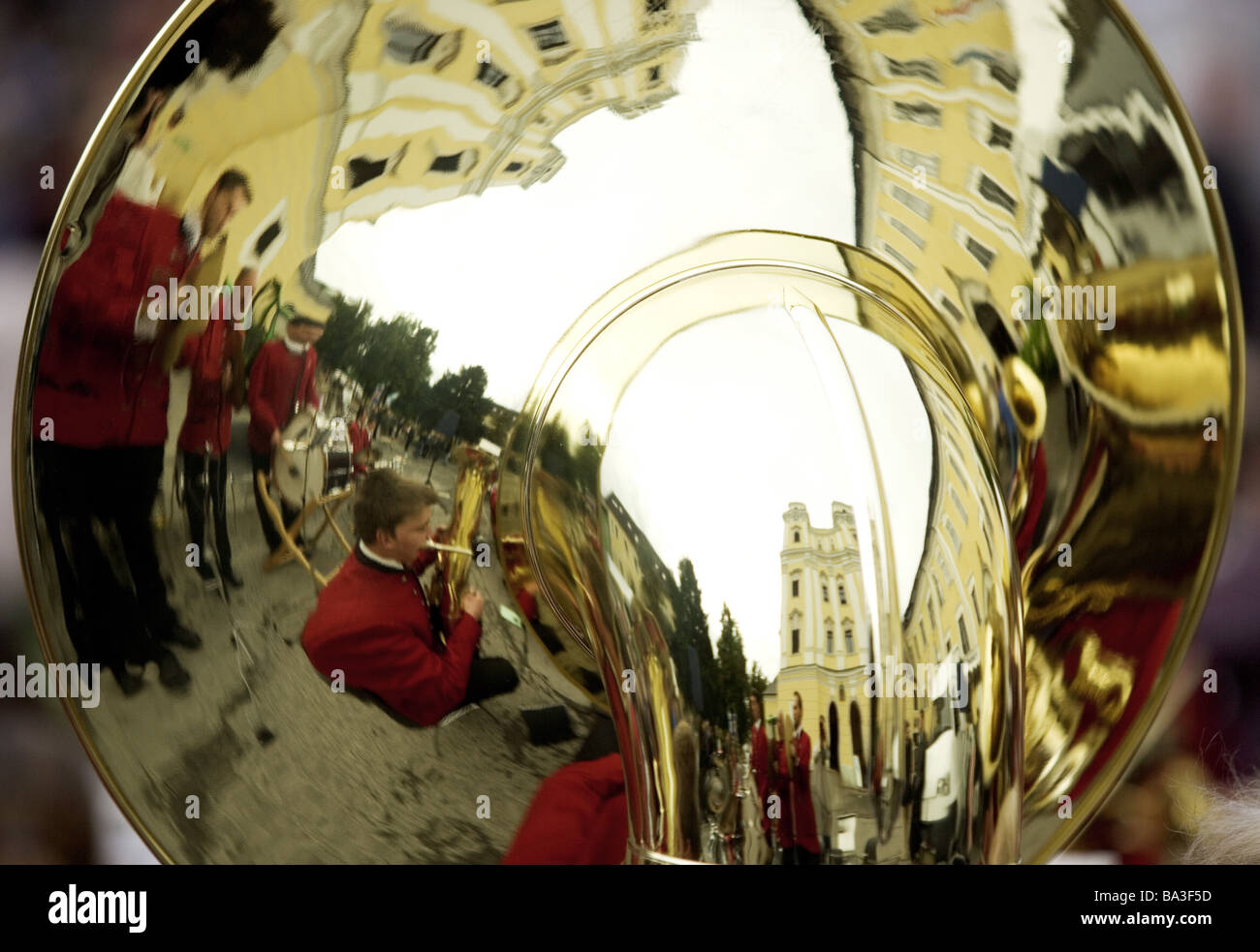 Strive band hi-res stock photography and images - Alamy