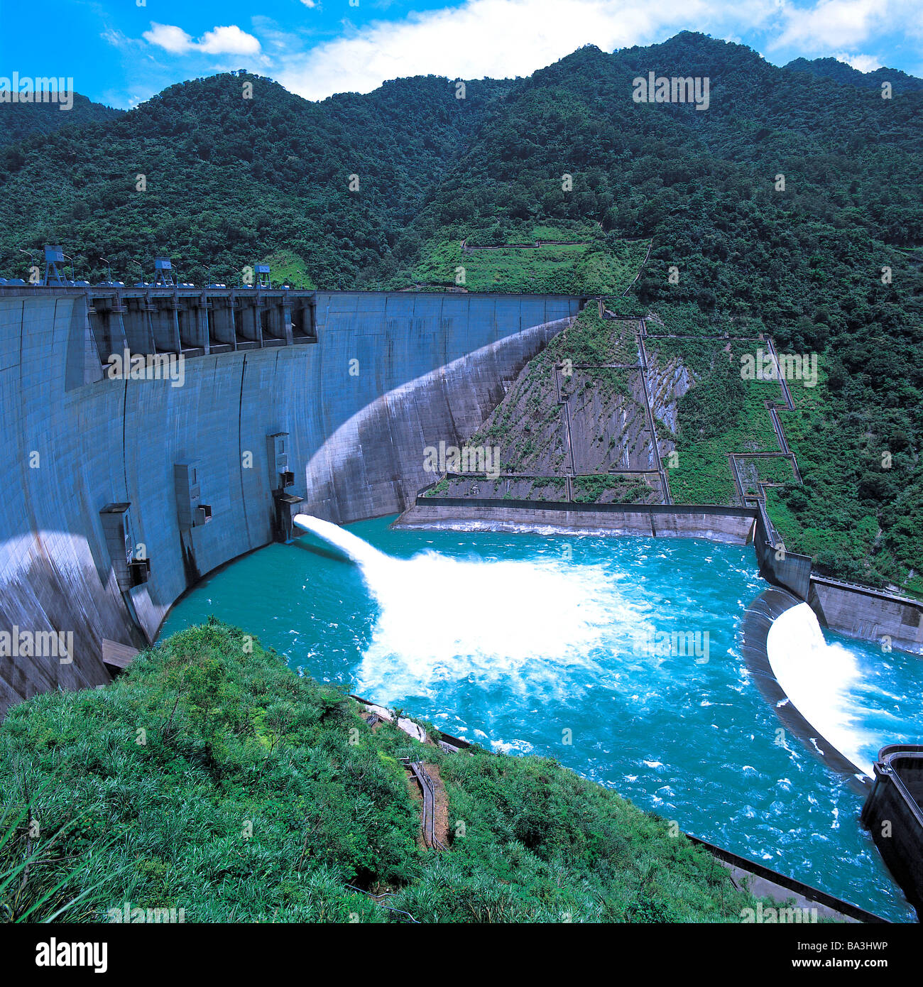 Hydroelectric power station in a rural landscape Stock Photo - Alamy