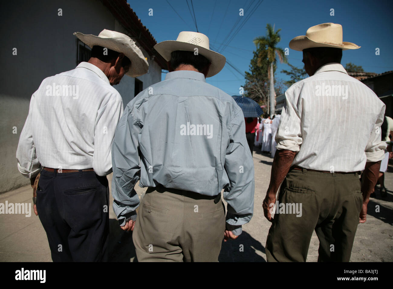 Old men in cowboy hats Stock Photo - Alamy