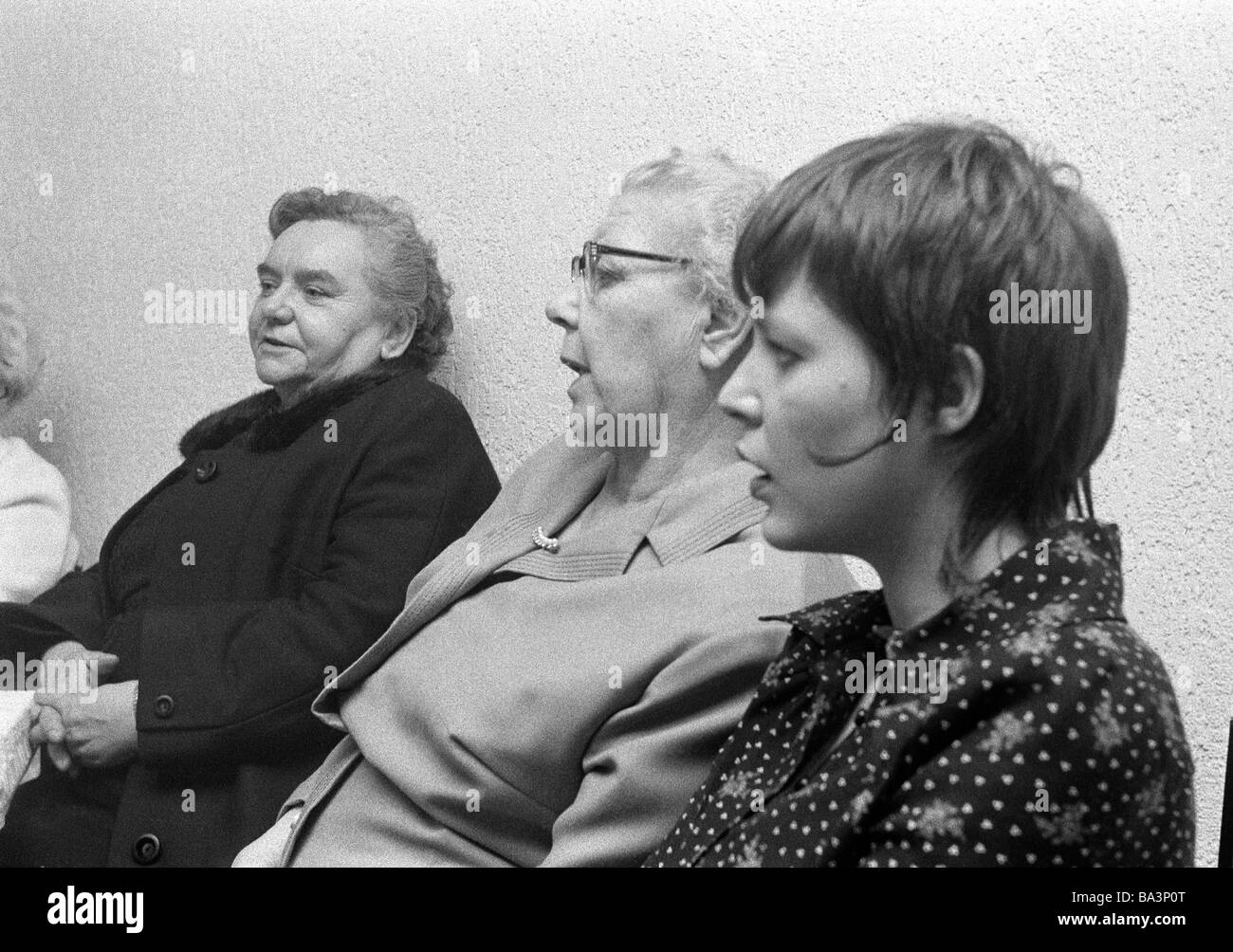 Black older women Black and White Stock Photos & Images - Alamy