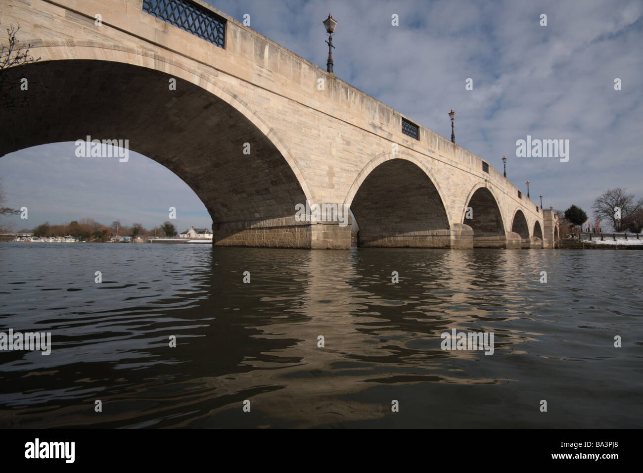 Chertsey Bridge in Surrey River Thames Stock Photo - Alamy