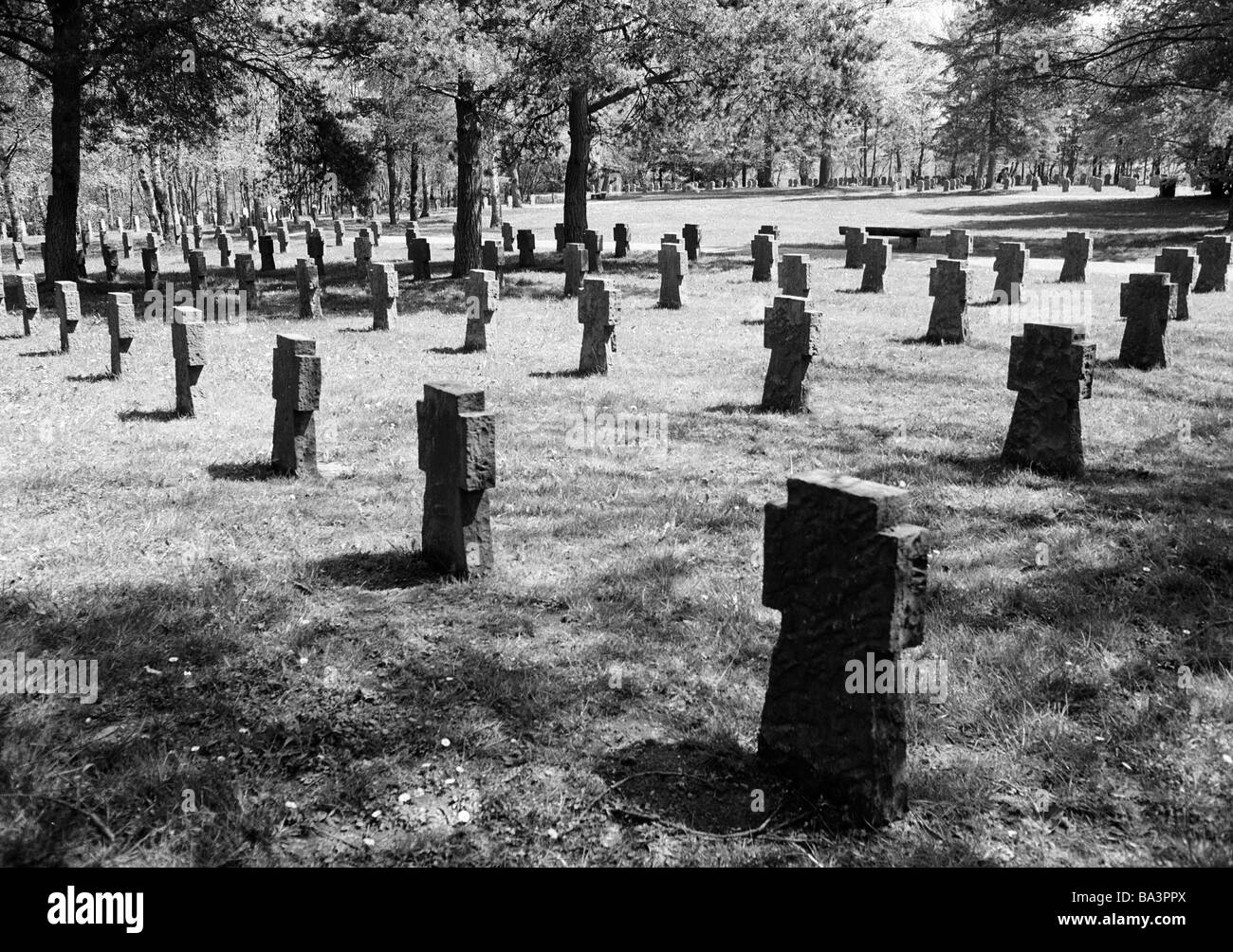 Mourning soldiers Black and White Stock Photos & Images - Alamy
