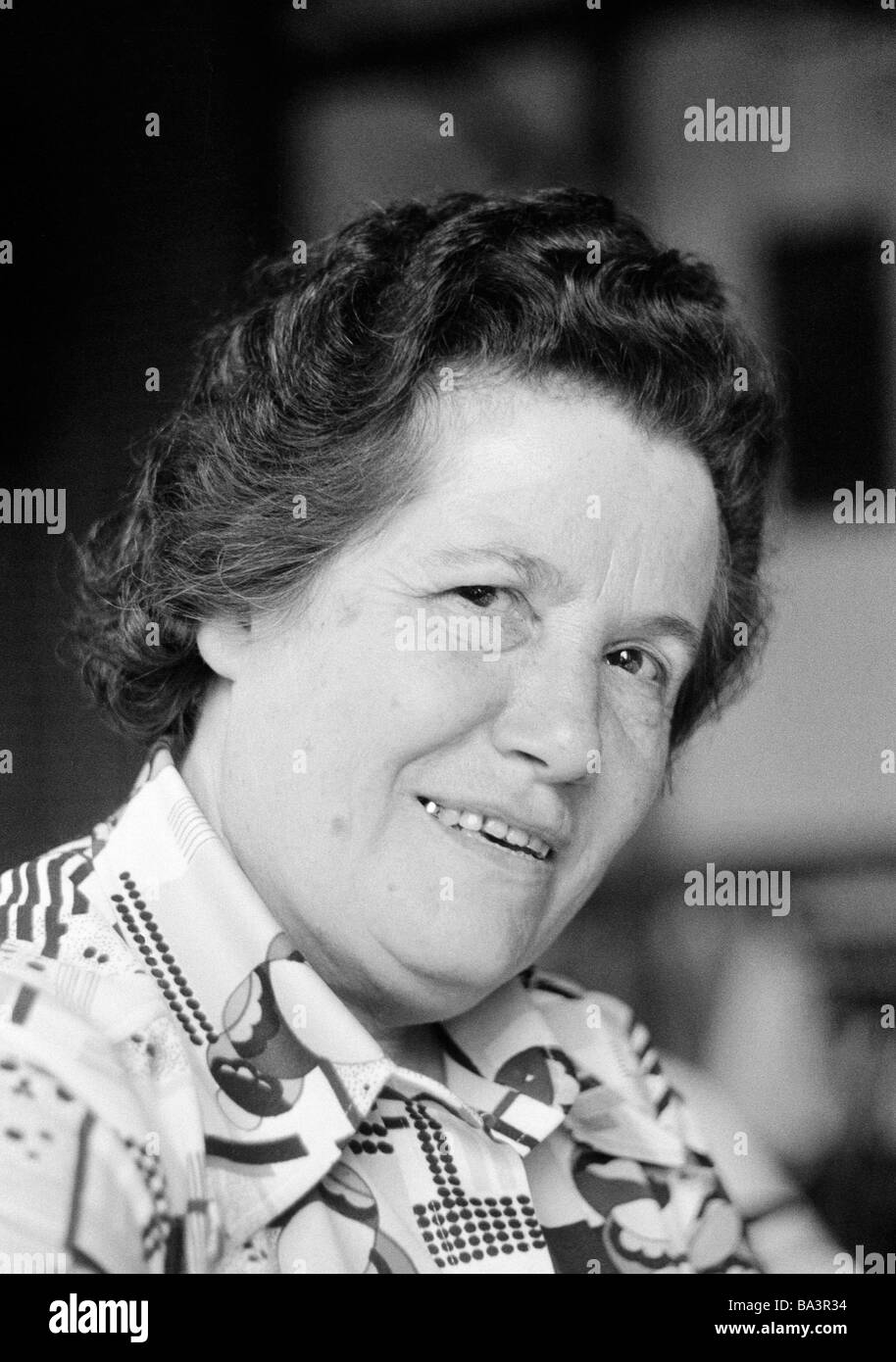 58 years old woman hi-res stock photography and images - Alamy