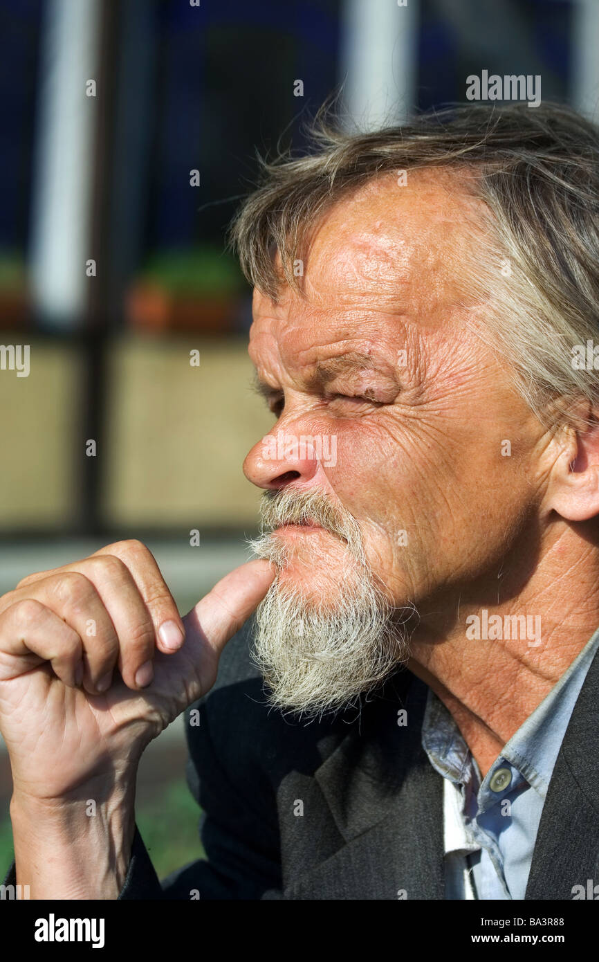 Sad old man Stock Photo - Alamy