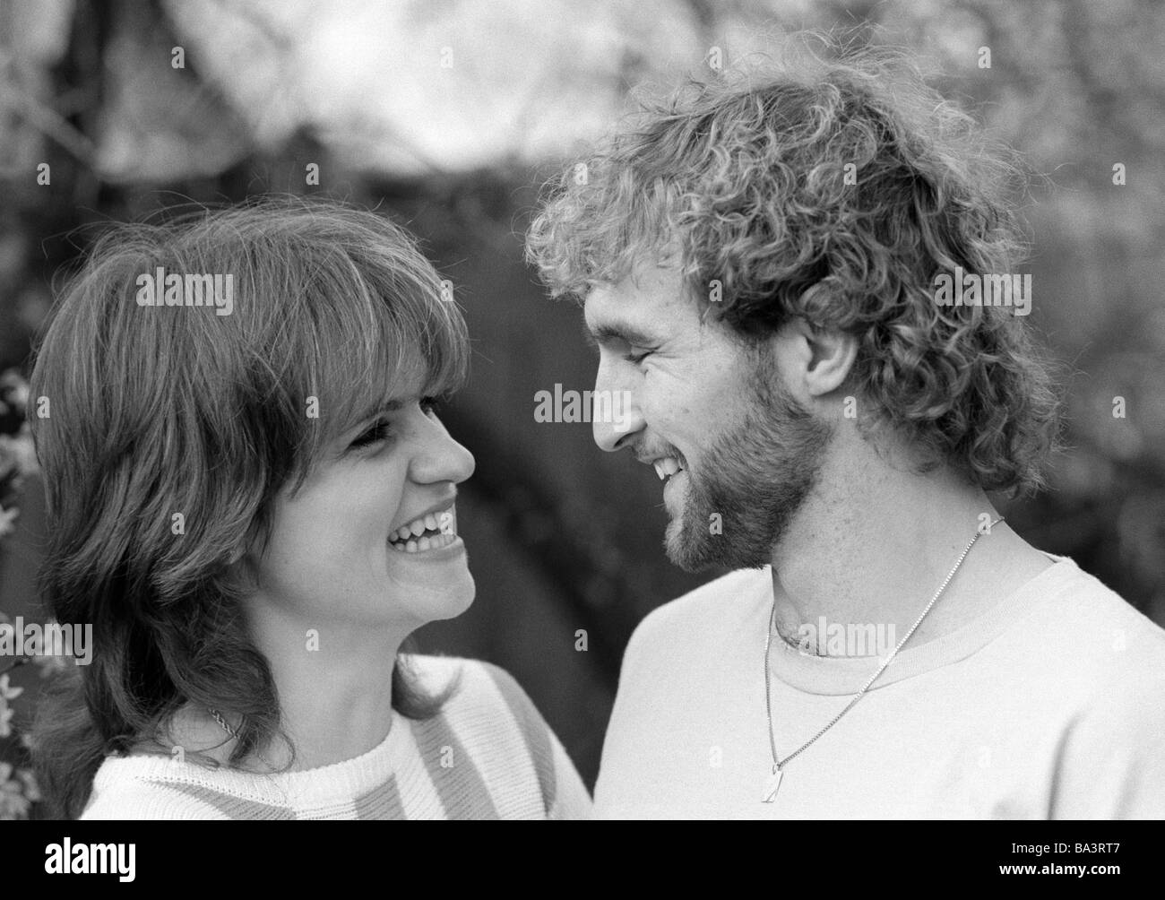 Achtziger Jahre, Menschen, junges Paar, Portraet, Birgit, Achim Stock ...