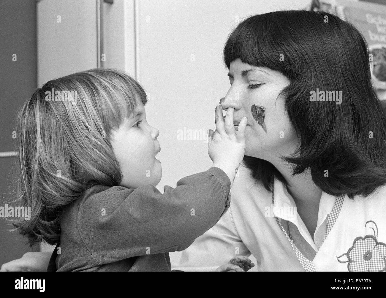 1970s Mother And Daughter Black and White Stock Photos & Images - Alamy