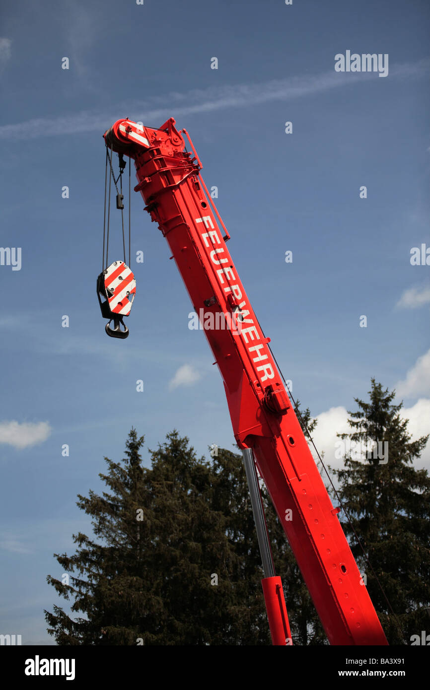 Fire brigade crane detail use-cars fire engine crane-cars mountain ...