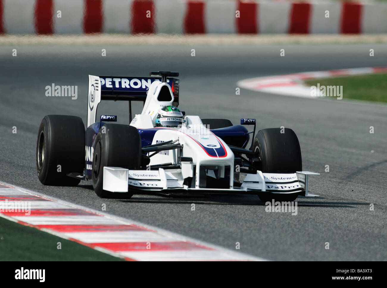 Nick HEIDFELD in the BMW F1 09 during Formula One testing sessions in ...