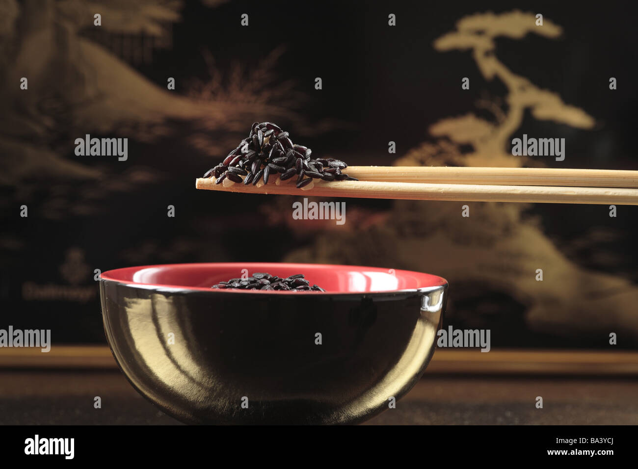 Table peel rice black chopsticks dishes rice-peel black-red rice-grains ...