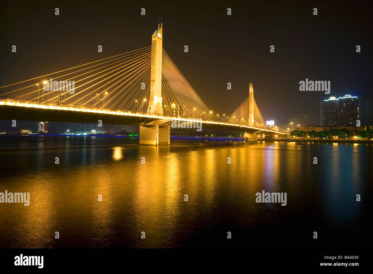 China Guangdong Guangzhou Haiyin Bridge Stock Photo - Alamy