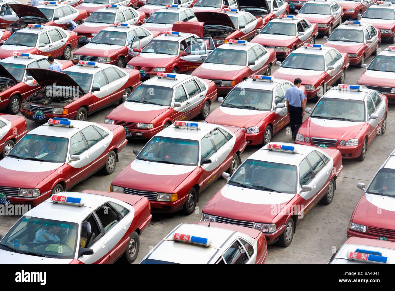 Shenzhen taxi hi-res stock photography and images - Alamy