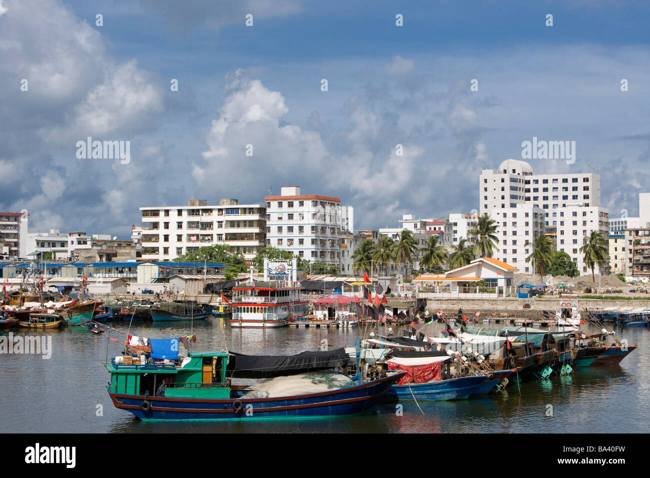 Asia China Hainan Island Sanya Fishing harbor Stock Photo - Alamy