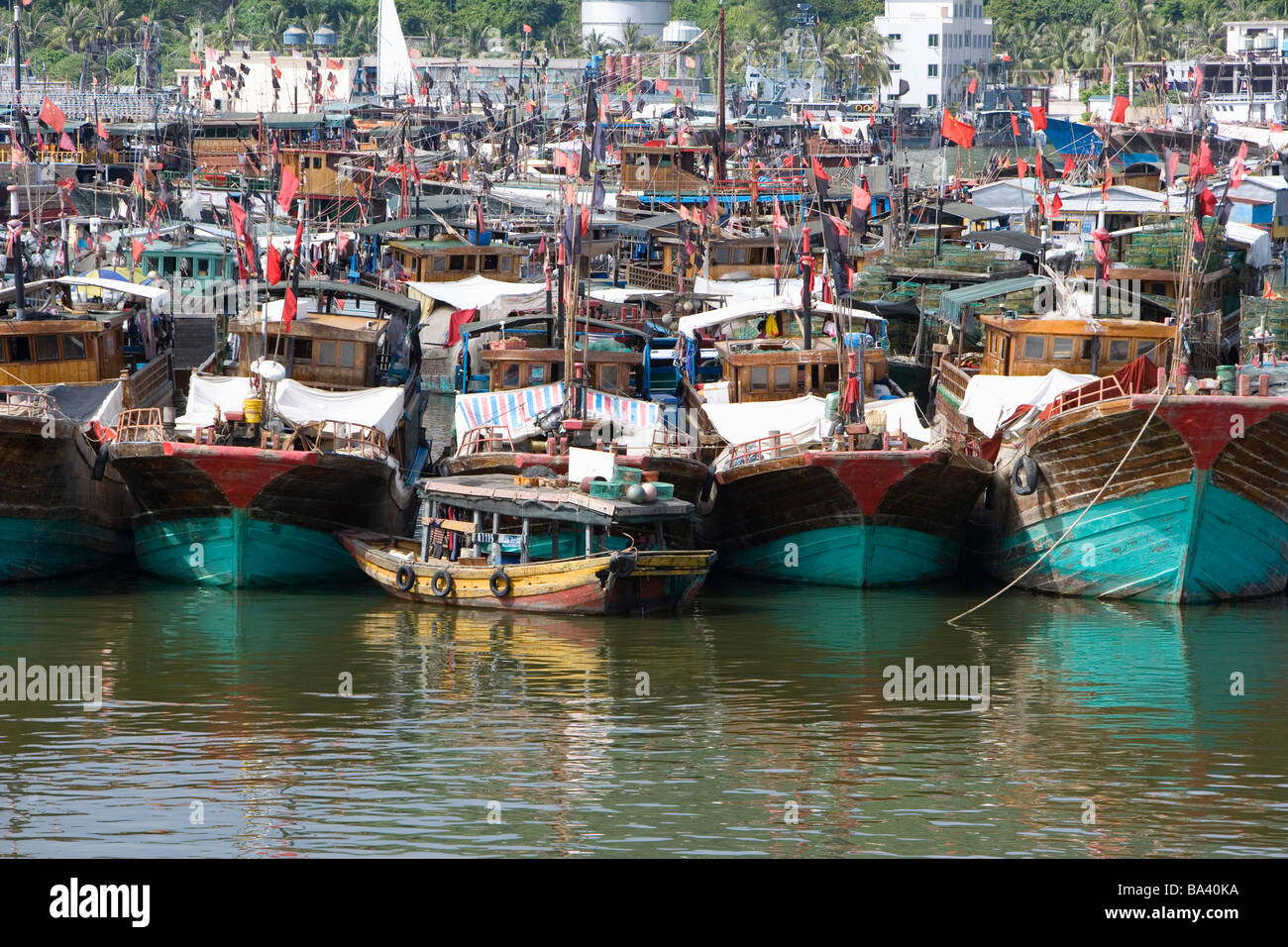 Asia China Hainan Island Sanya Fishing harbor Stock Photo - Alamy