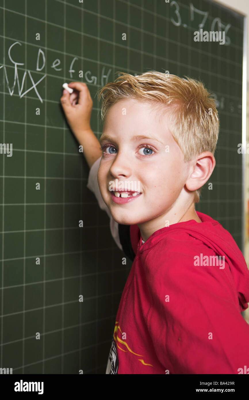 School classrooms instruction blackboard students first-graders ...