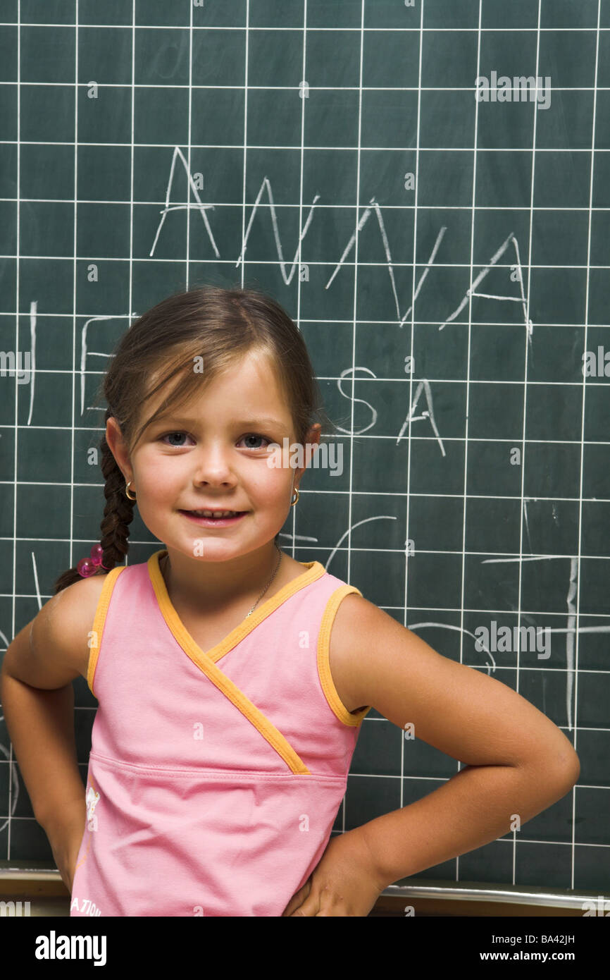 School classrooms instruction blackboard school-beginner cheerfully ...
