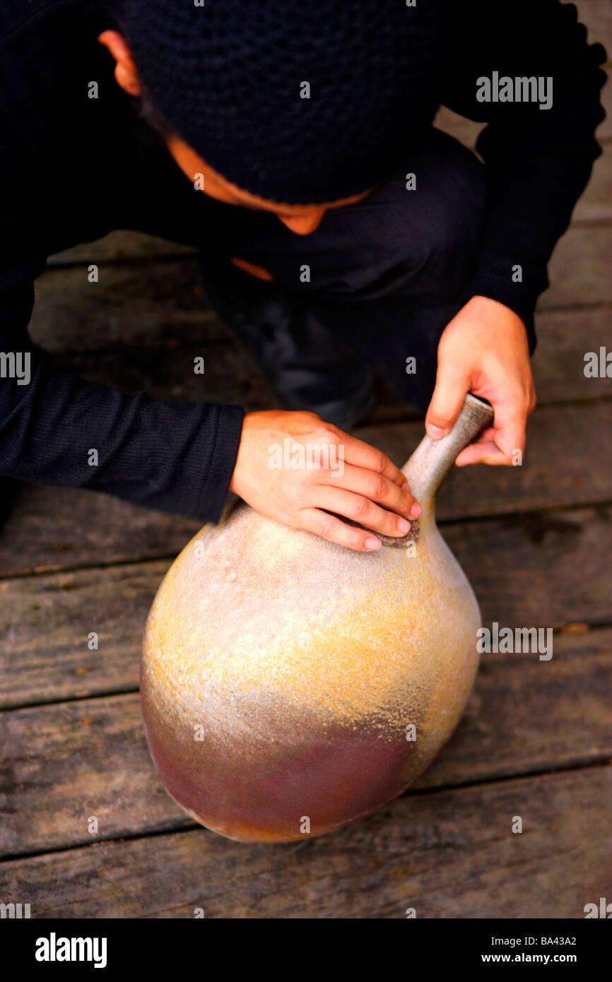 Chinese potter hi-res stock photography and images - Alamy