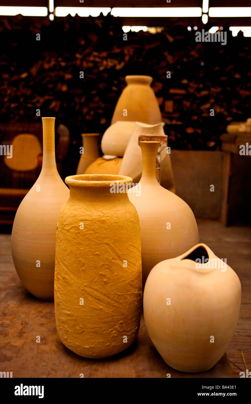 Traditional firing clay pots hi-res stock photography and images - Alamy