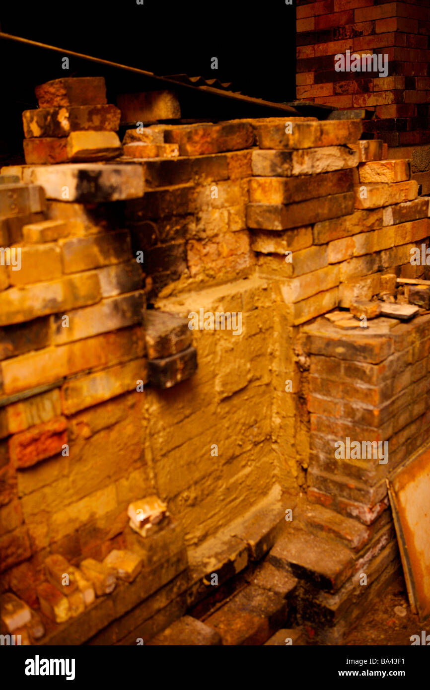 Kiln entrance hi-res stock photography and images - Alamy